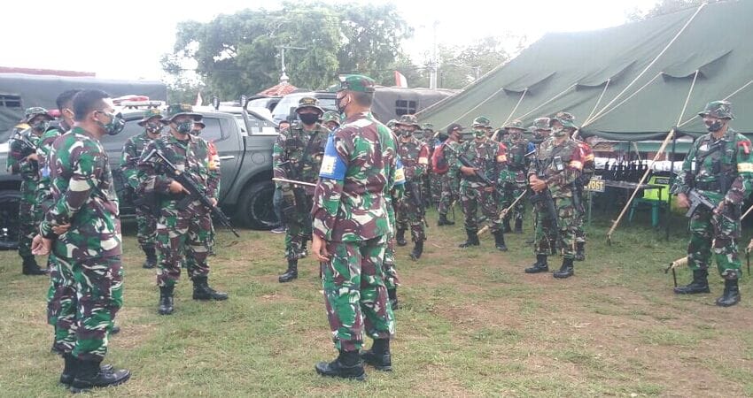 Danrem 083/Bdj Tinjau Latihan Gladi Posko II Yonif 527/BY Lumajang ...
